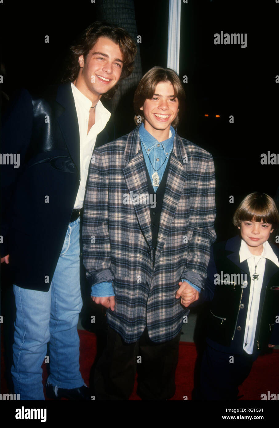 BEVERLY HILLS, CA - NOVEMBER 22: Actor Joey Lawrence and brothers ...