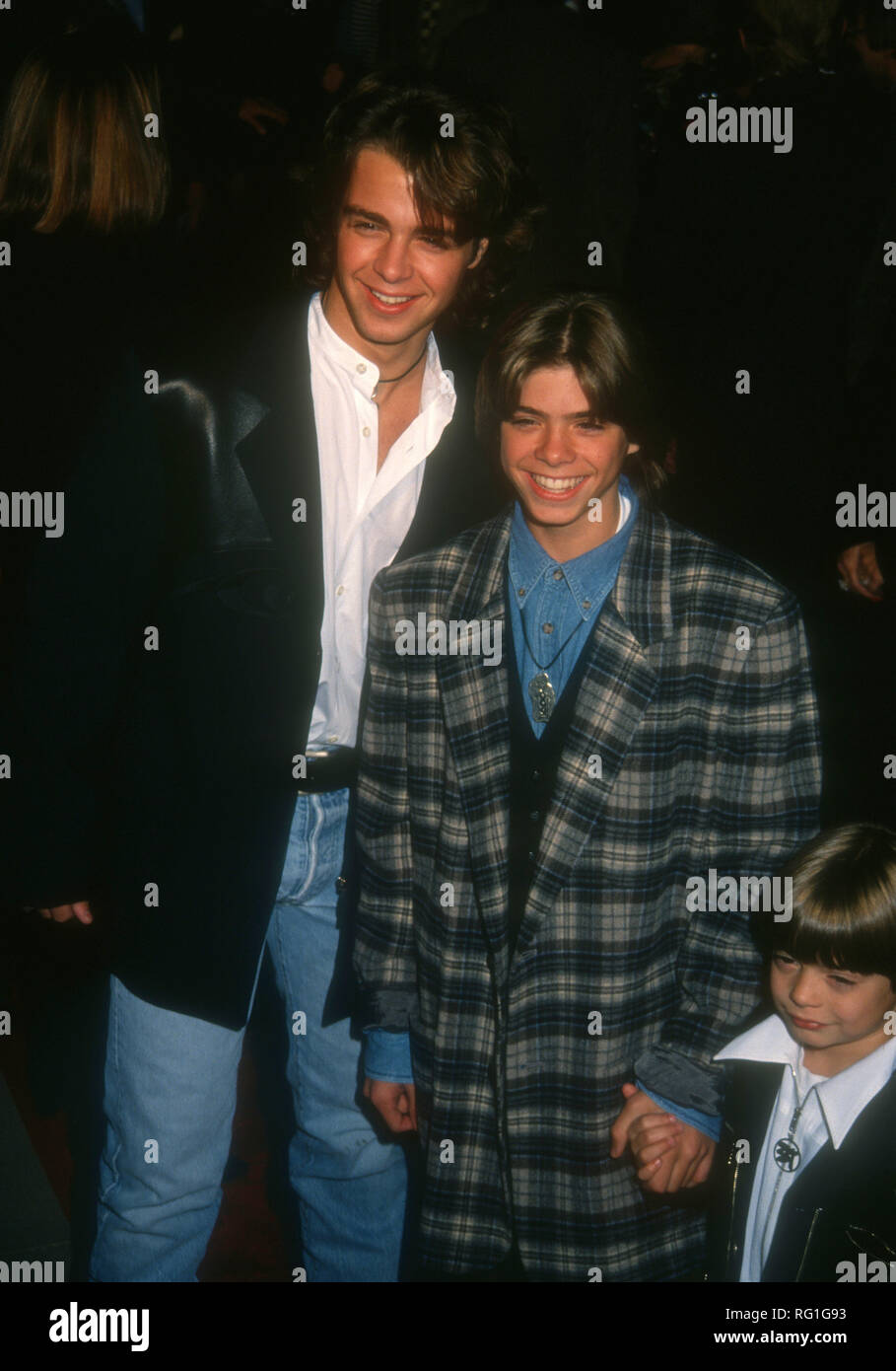 BEVERLY HILLS, CA - NOVEMBER 22: Actor Joey Lawrence and brothers ...