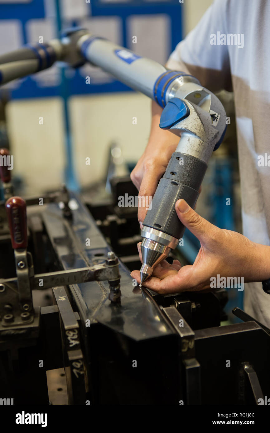 Magnetic particle inspection hi-res stock photography and images - Alamy