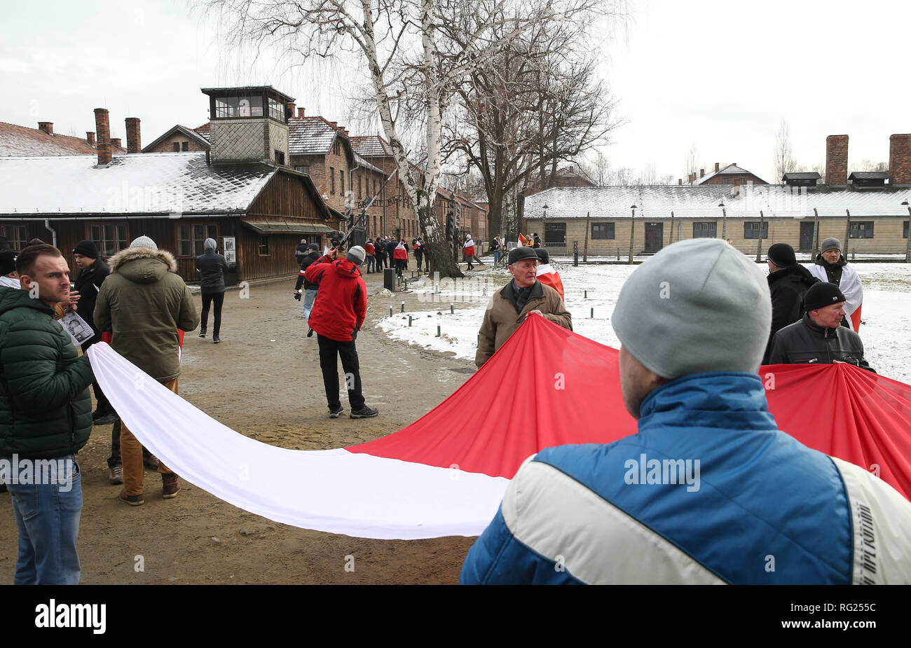 Oswiecim, Poland. 27th Jan, 2019. Poles, Polish patriots, with national ...
