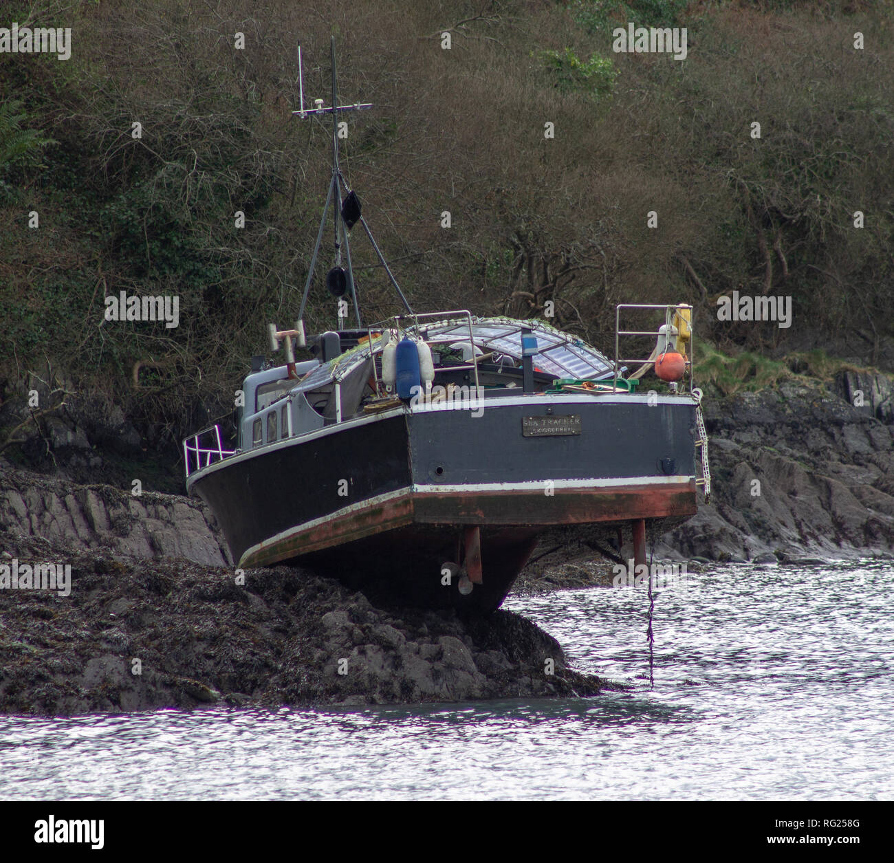 Wreck of rocks hi-res stock photography and images - Alamy
