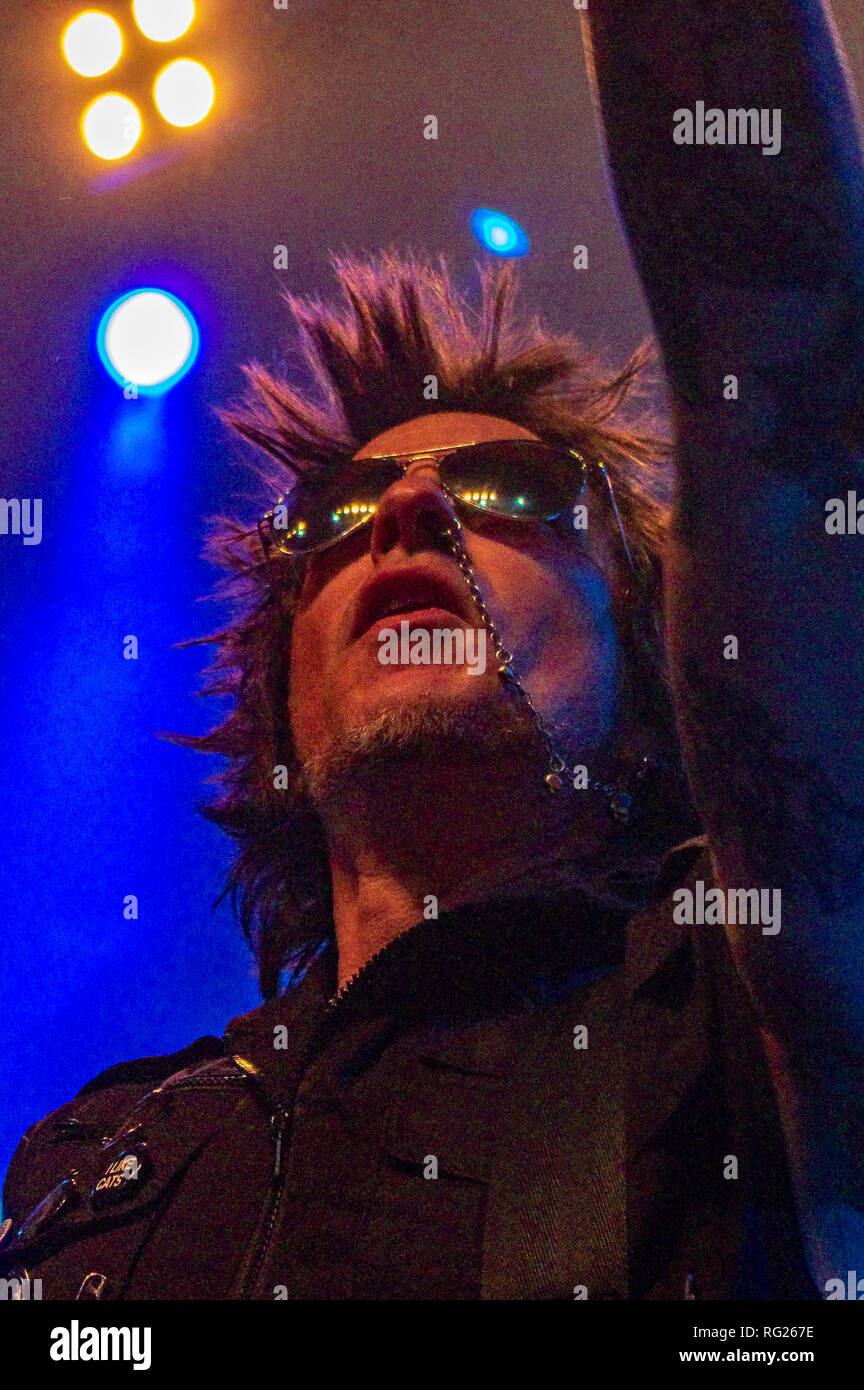 Skid row drummer hi-res stock photography and images - Alamy