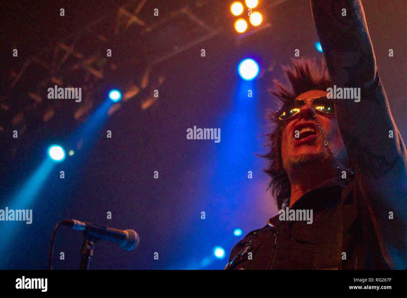 Skid row band hi-res stock photography and images - Alamy