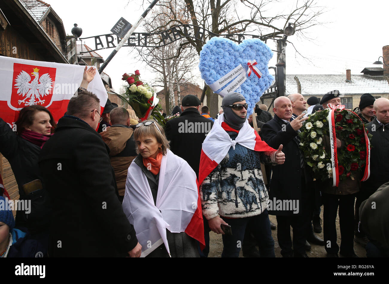 Oswiecim, POLAND. 27th Jan, 2019. Poles, Polish patriots, with national ...