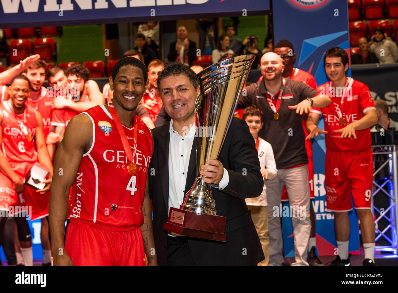 Lions ceremony hi-res stock photography and images - Alamy