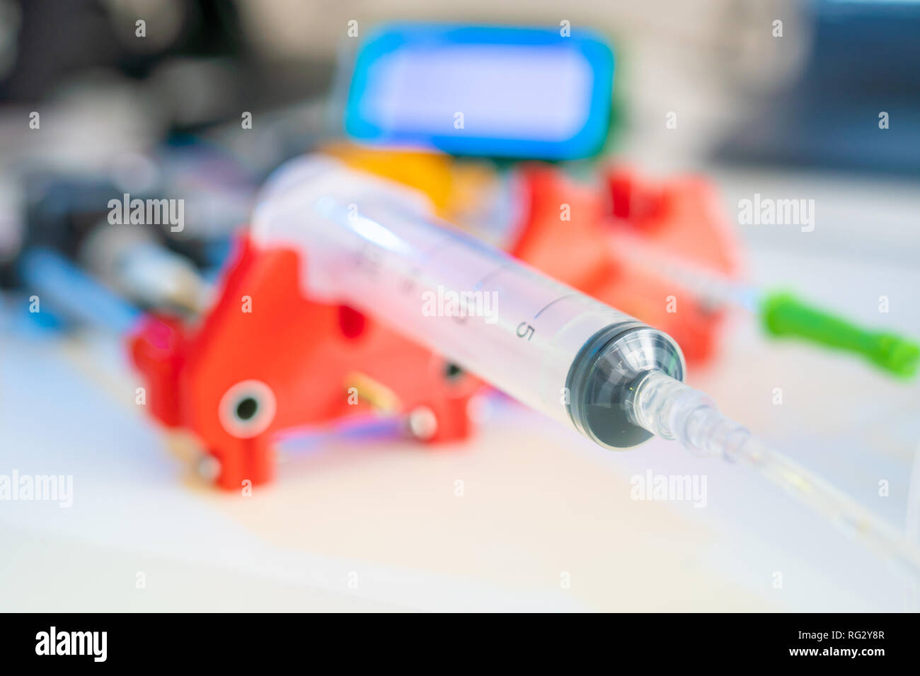 Automatic dose syringe hi-res stock photography and images - Alamy