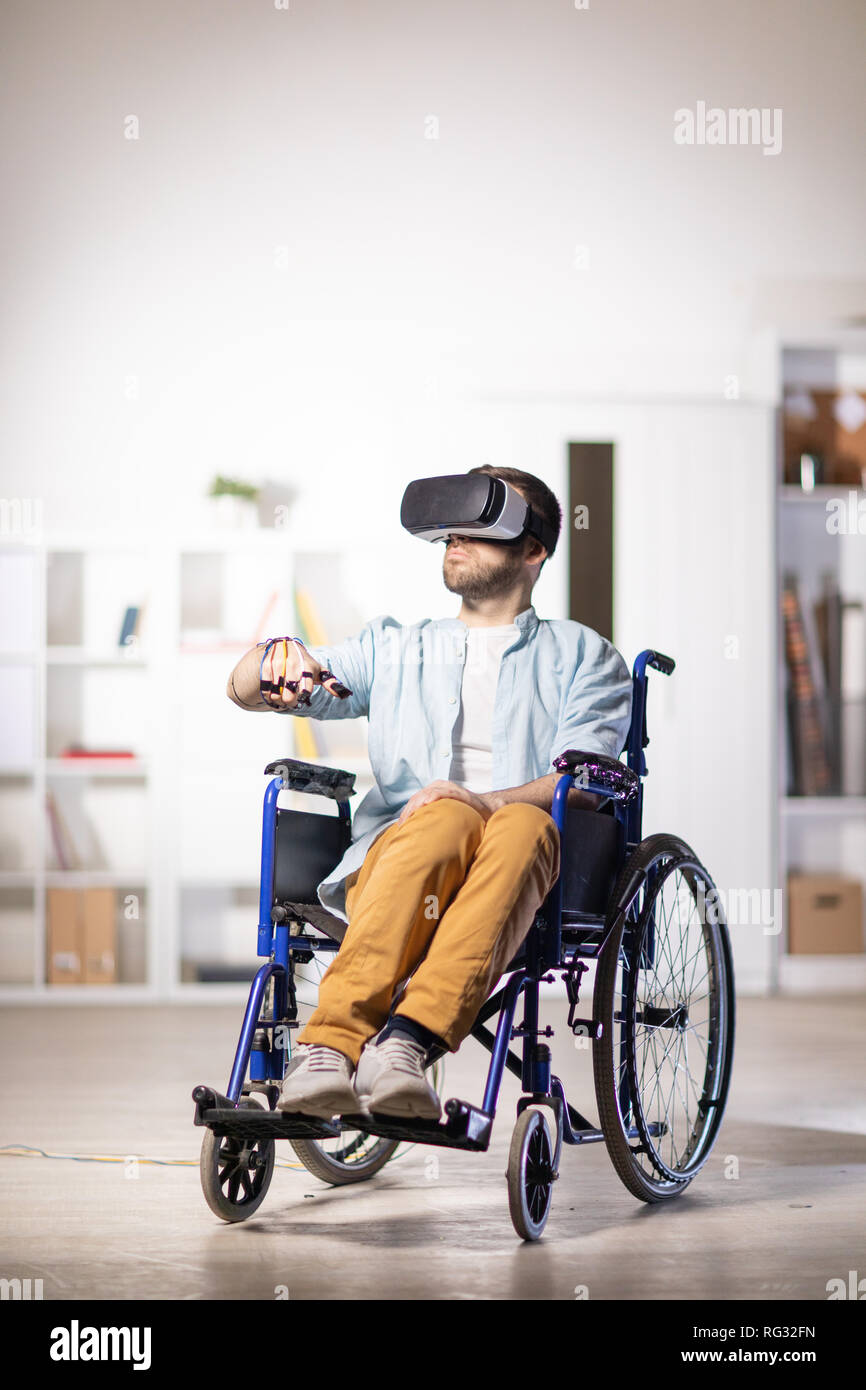 Contemporary person hi-res stock photography and images - Alamy