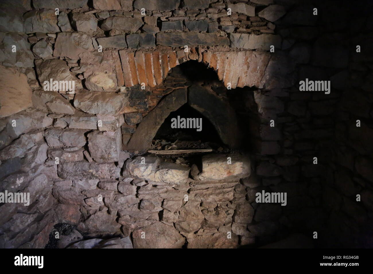 Greek village oven hi-res stock photography and images - Alamy