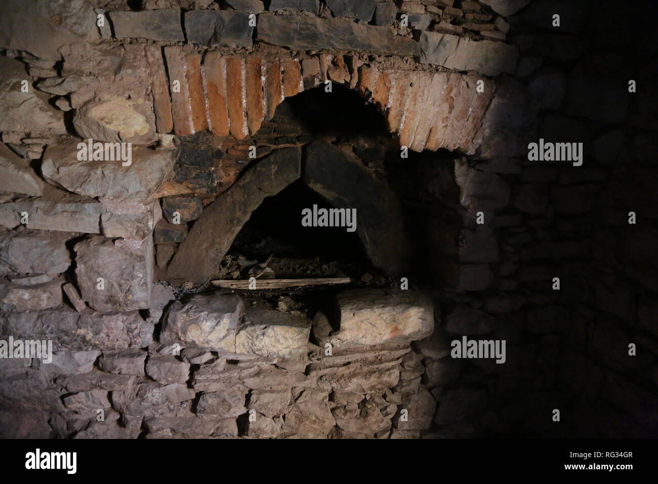 Greek village oven hi-res stock photography and images - Alamy