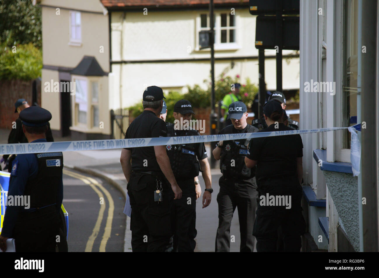 Hiviz police uniform hi-res stock photography and images - Alamy