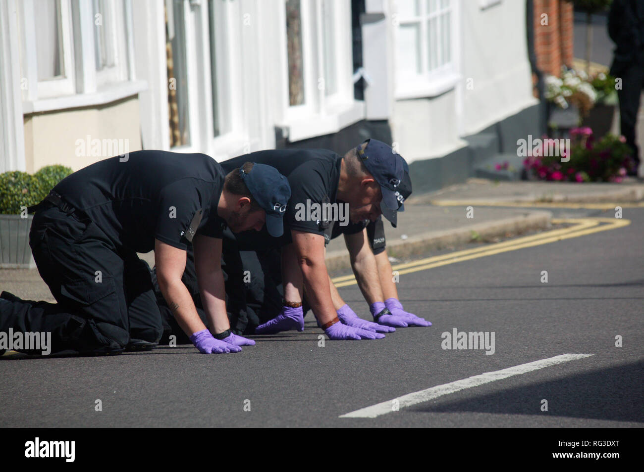 Essex armed police hi-res stock photography and images - Alamy