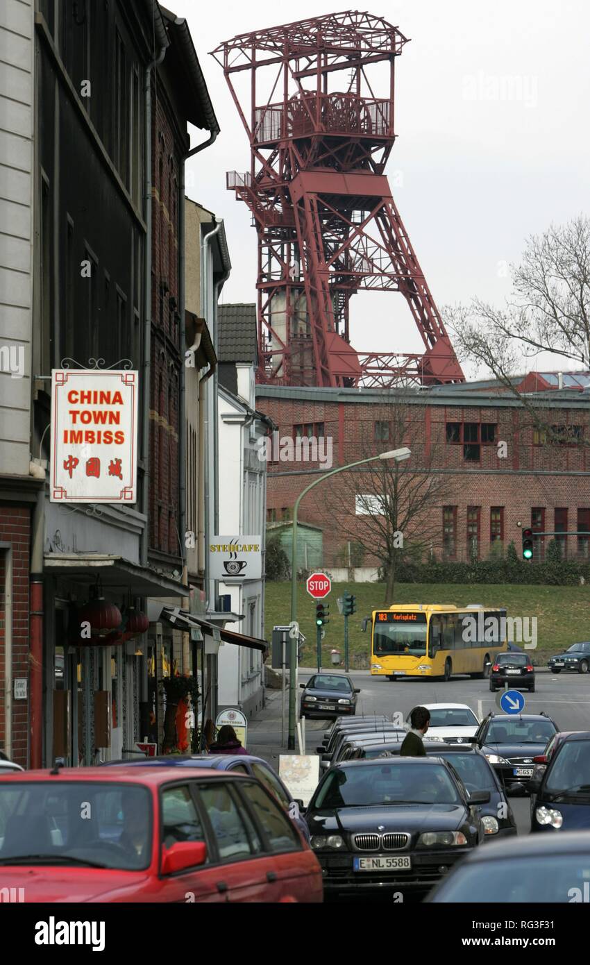 Poorest hi-res stock photography and images - Alamy