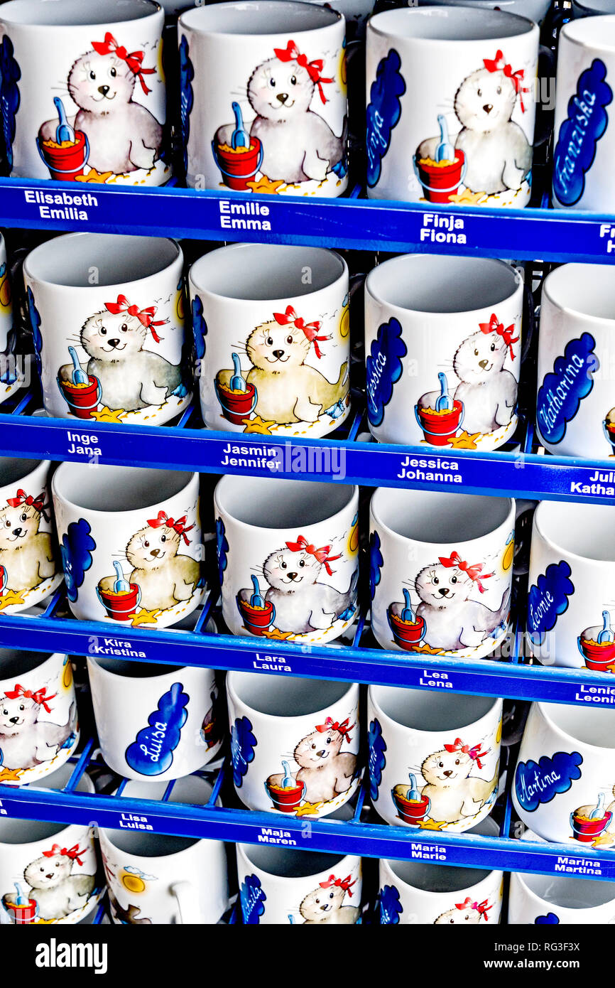 Decorated mugs hi-res stock photography and images - Alamy