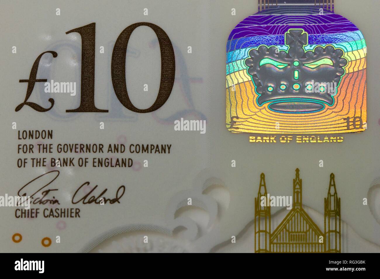 Holographic security feature on the new ten pound note Stock Photo - Alamy