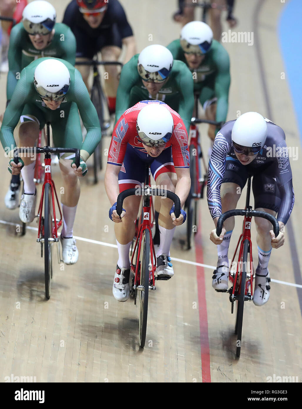Vc londres wins mens scratch race final hi-res stock photography and ...