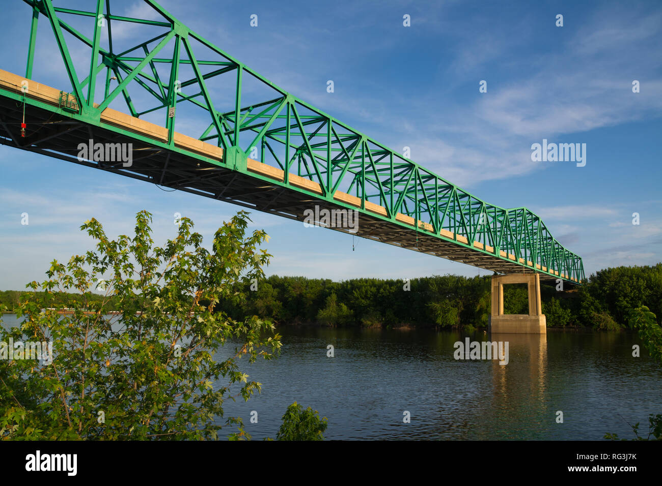 IL-251 Bridge in Peru as the sun sets on the Illinois River. Peru ...