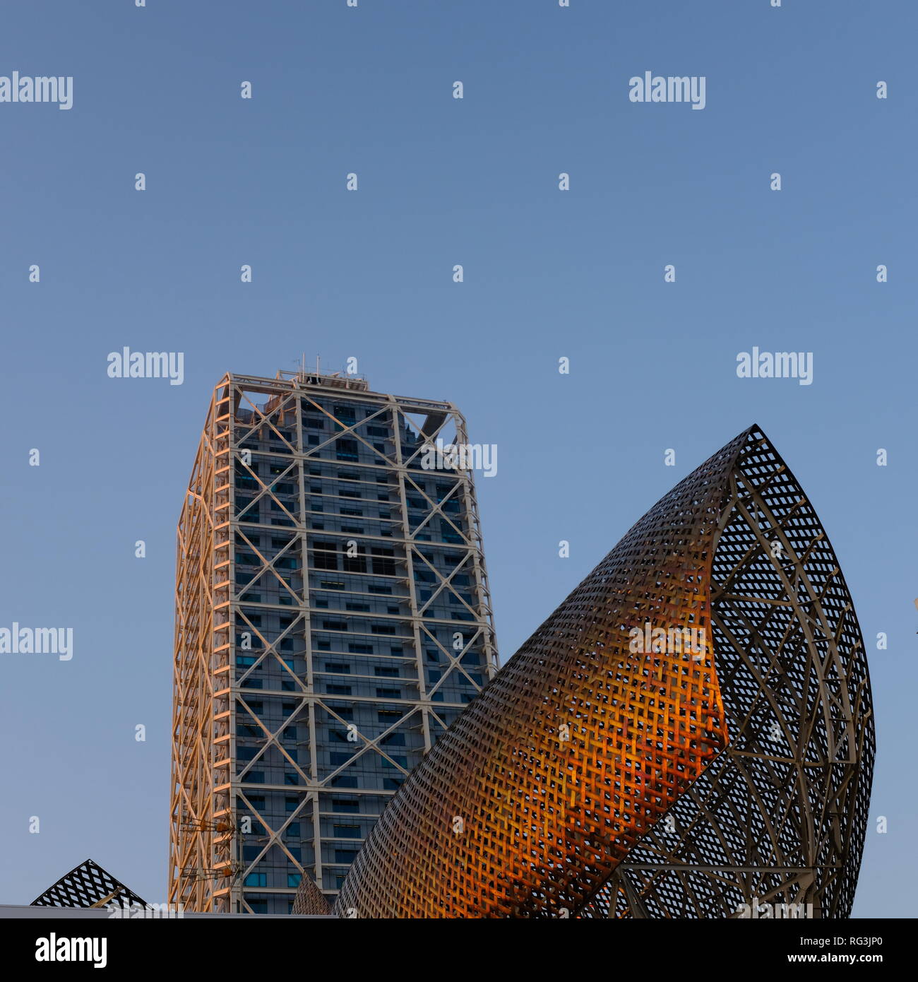 Frank Gehry's Golden Stainless Steel Fish Sculpture on Barcelona's ...