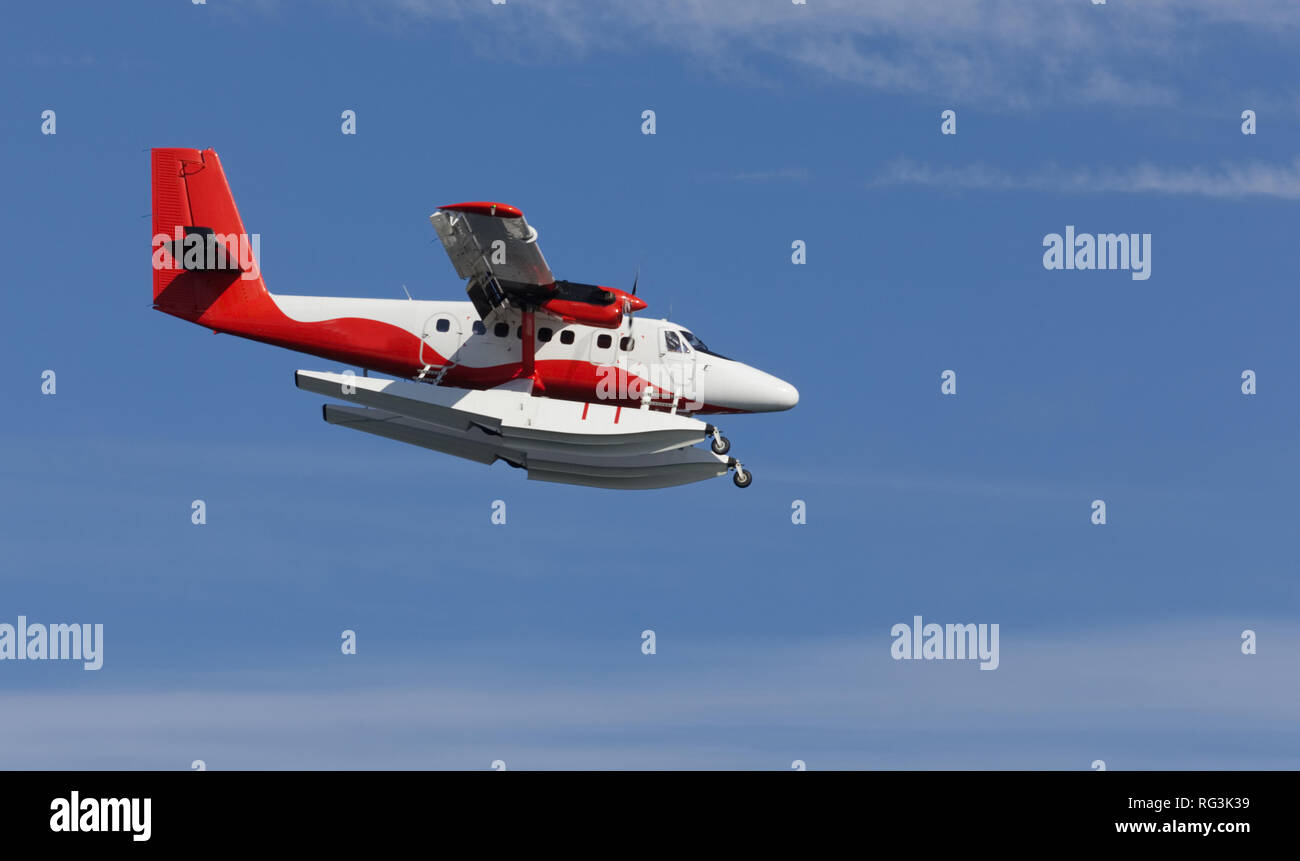 Aircraft descent hi-res stock photography and images - Alamy