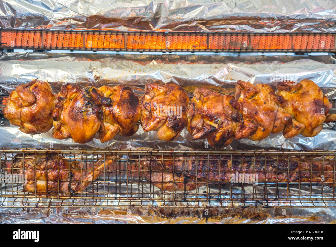 Chicken rotisserie potatoes hi-res stock photography and images - Alamy