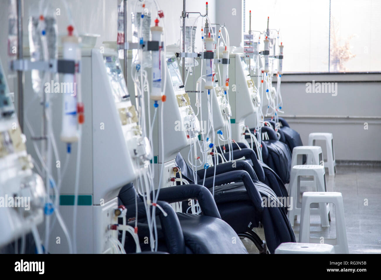 Hemodialysis machine hi-res stock photography and images - Alamy