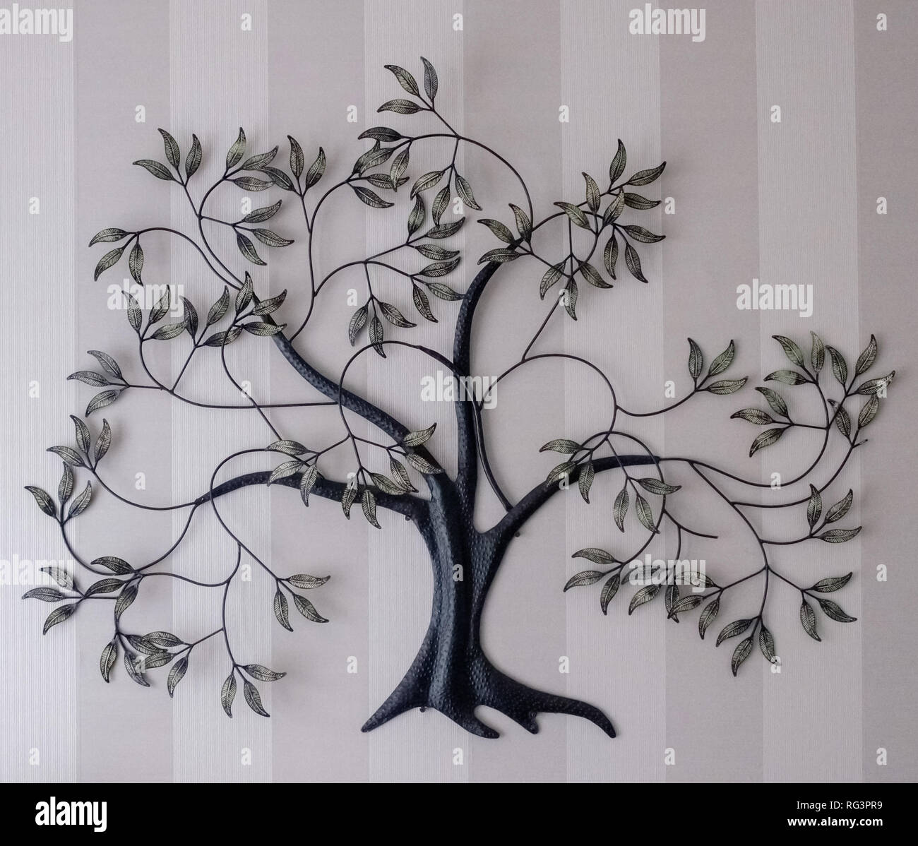 Ornamental cast ironwork hi-res stock photography and images - Alamy