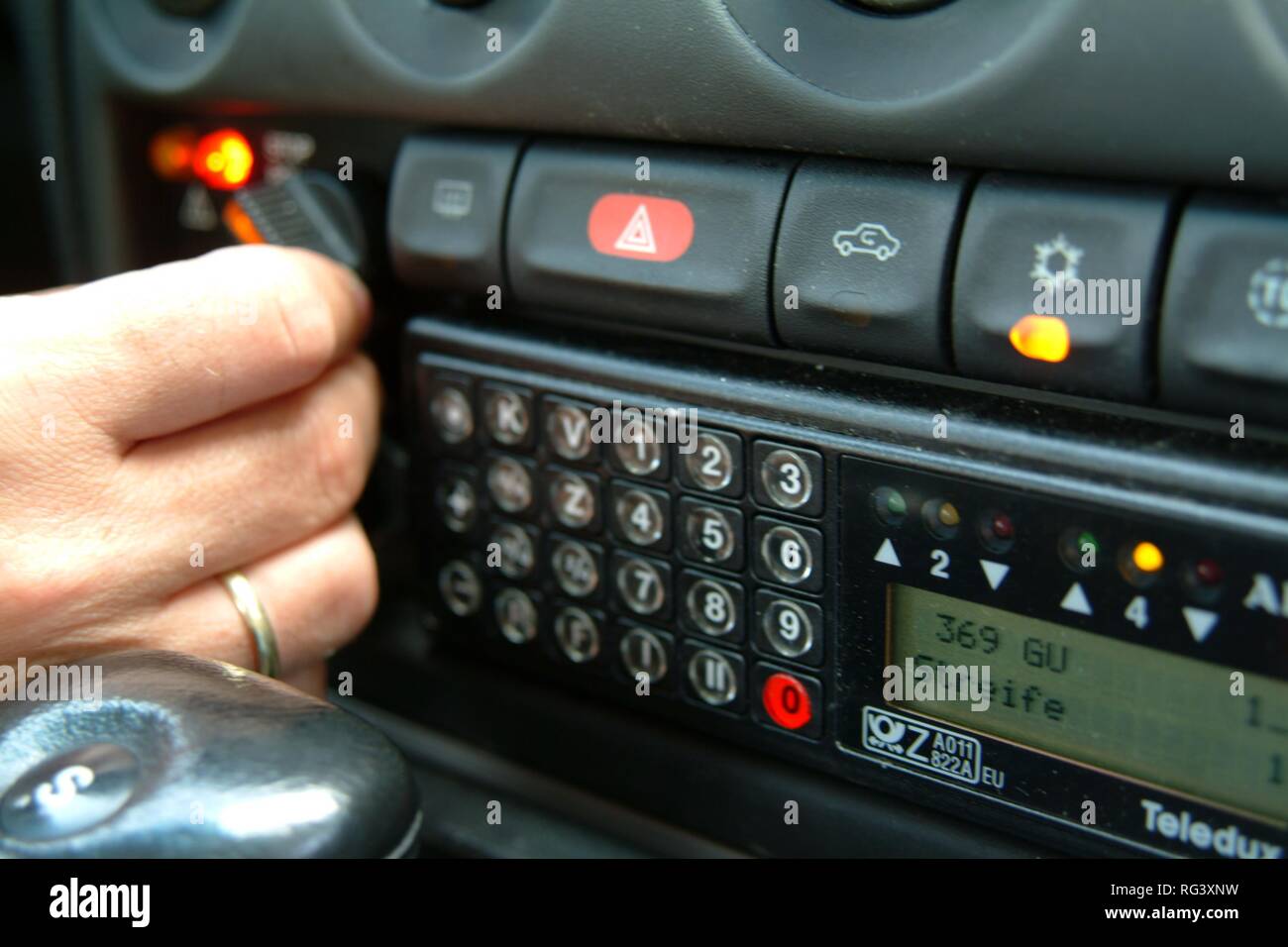 DEU, Germany, NRW: Signal equipment on a police car, blue lights and ...