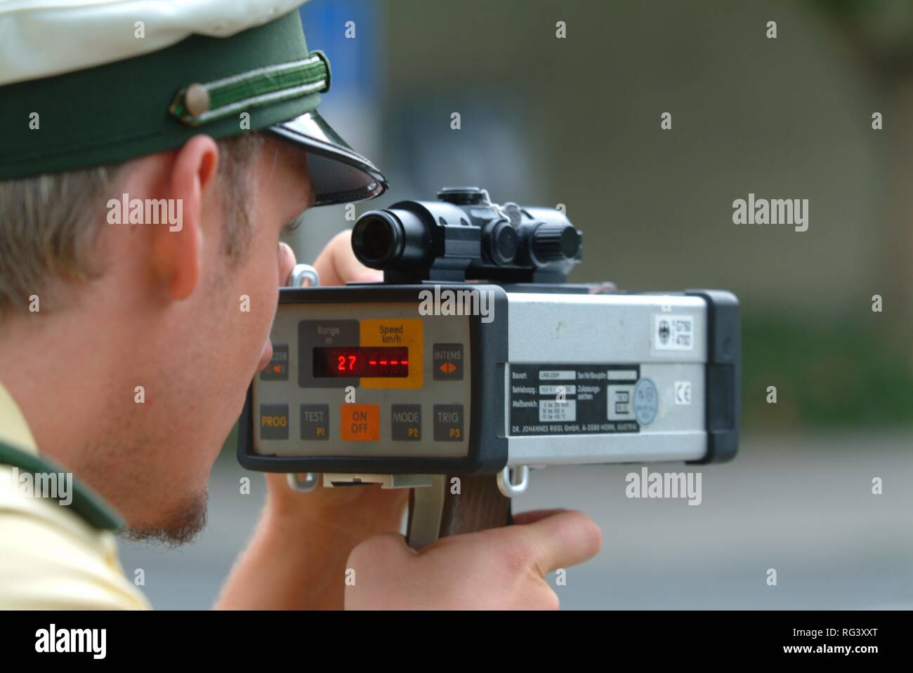DEU, Germany, Essen: Traffic speed control in a speeding zone of 30 km ...