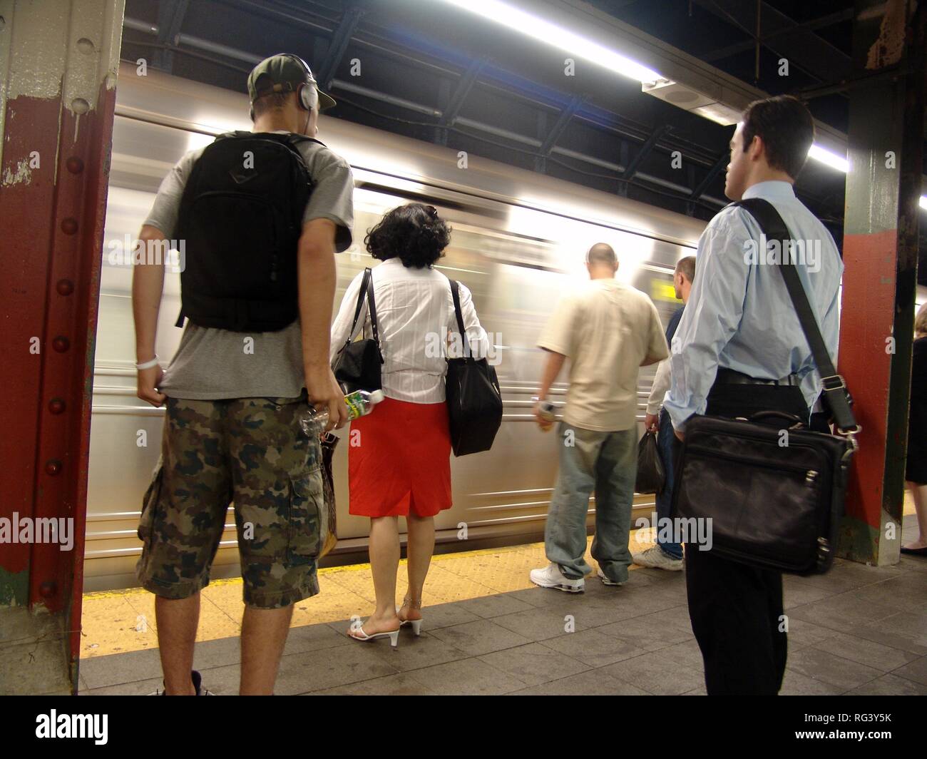Imes square hi-res stock photography and images - Alamy