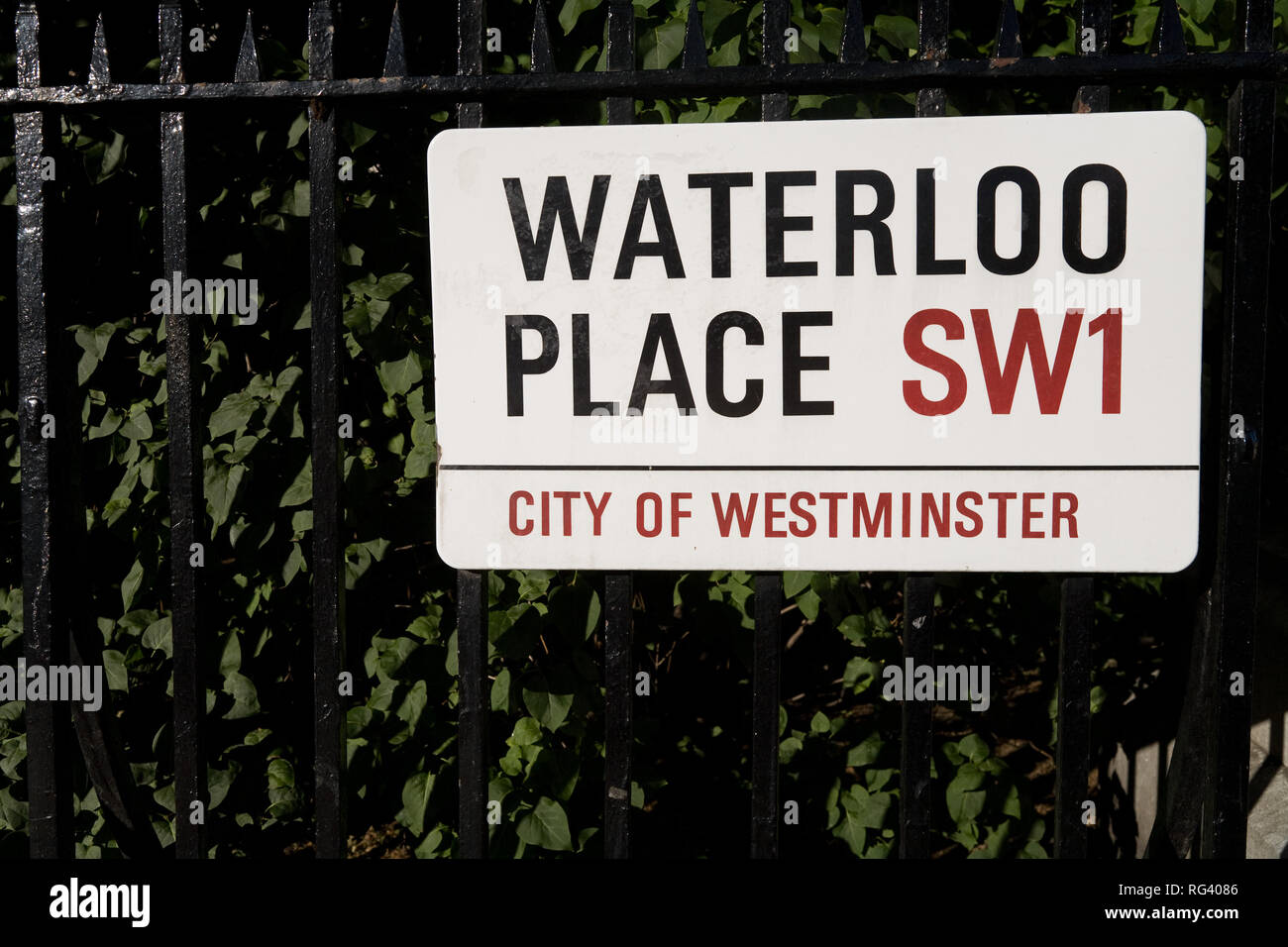 Waterloo place hi-res stock photography and images - Alamy