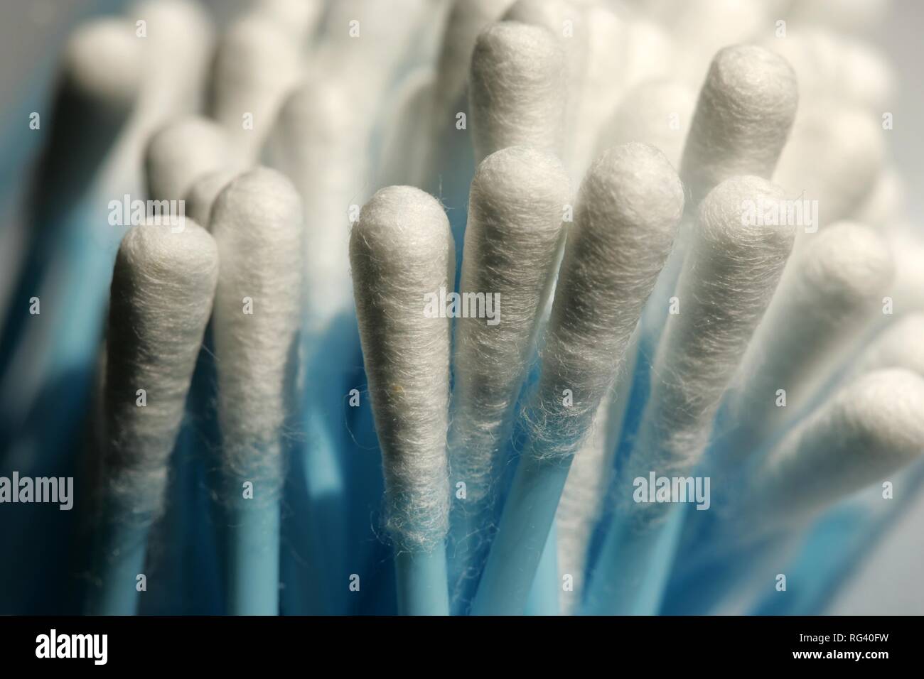 Cotton Wool Tips High Resolution Stock Photography and Images - Alamy