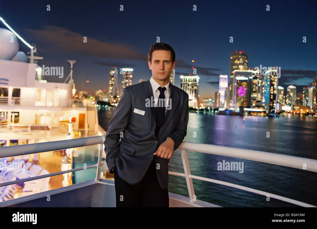 Skyline miami man hi-res stock photography and images - Alamy