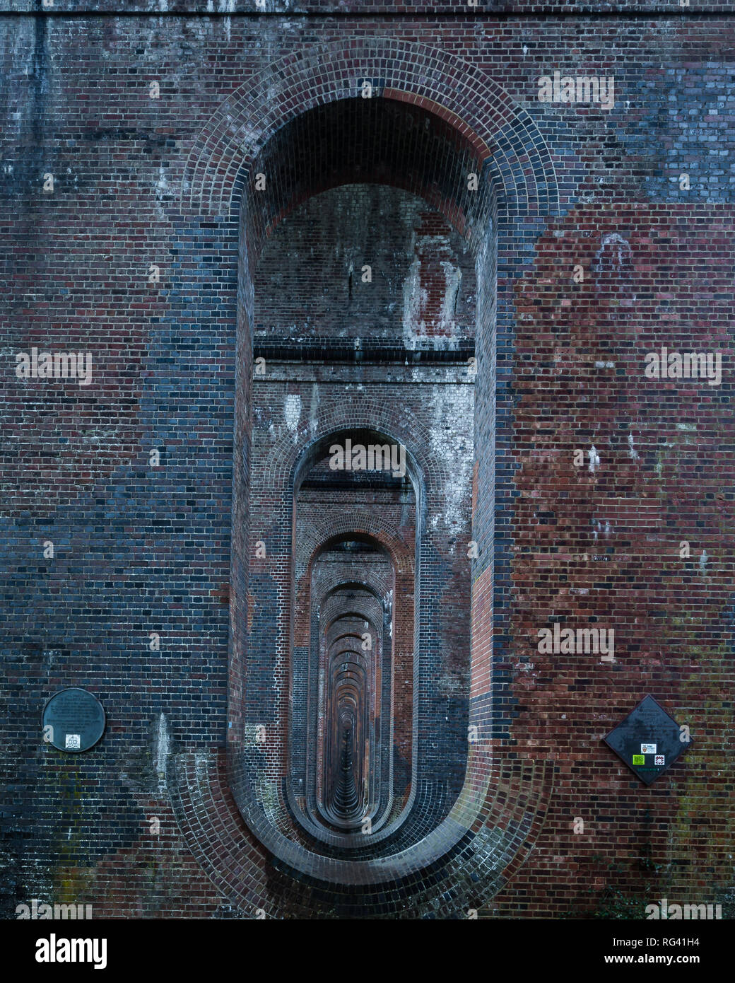 Viaduct train sussex hi-res stock photography and images - Alamy