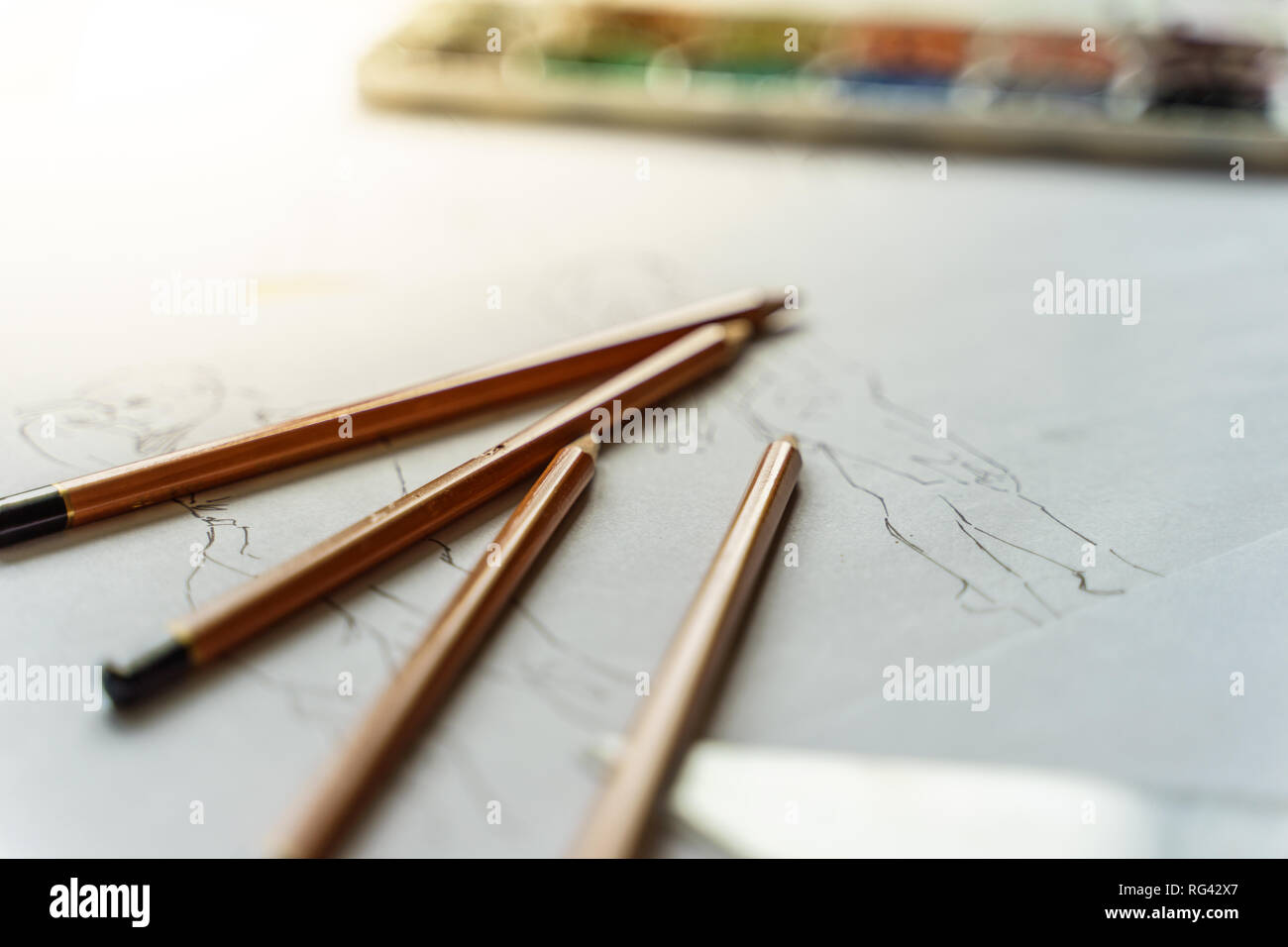 Artist work station for drawing figure sketches Stock Photo - Alamy