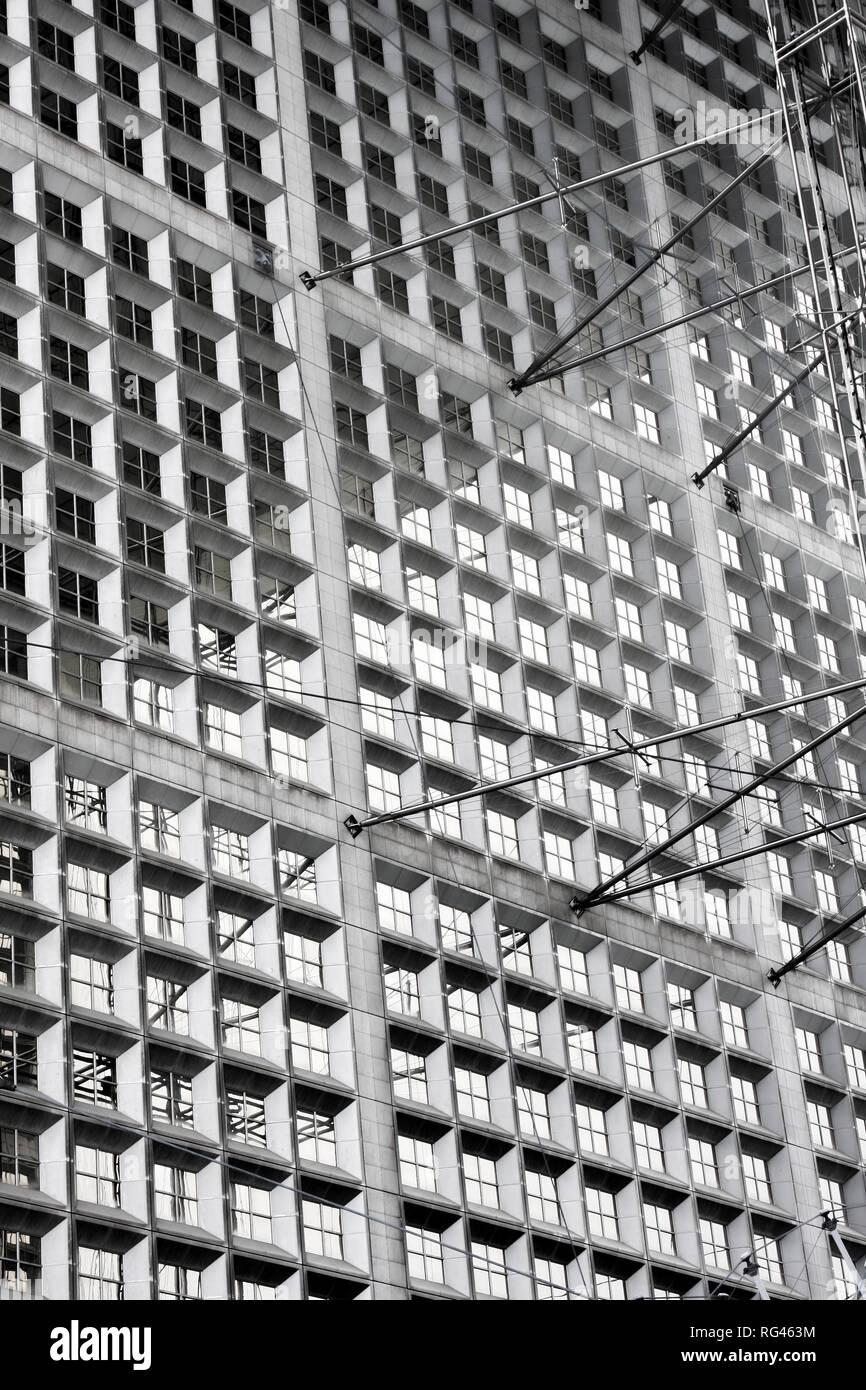 La Defense with modern architecture in Paris, France Stock Photo - Alamy