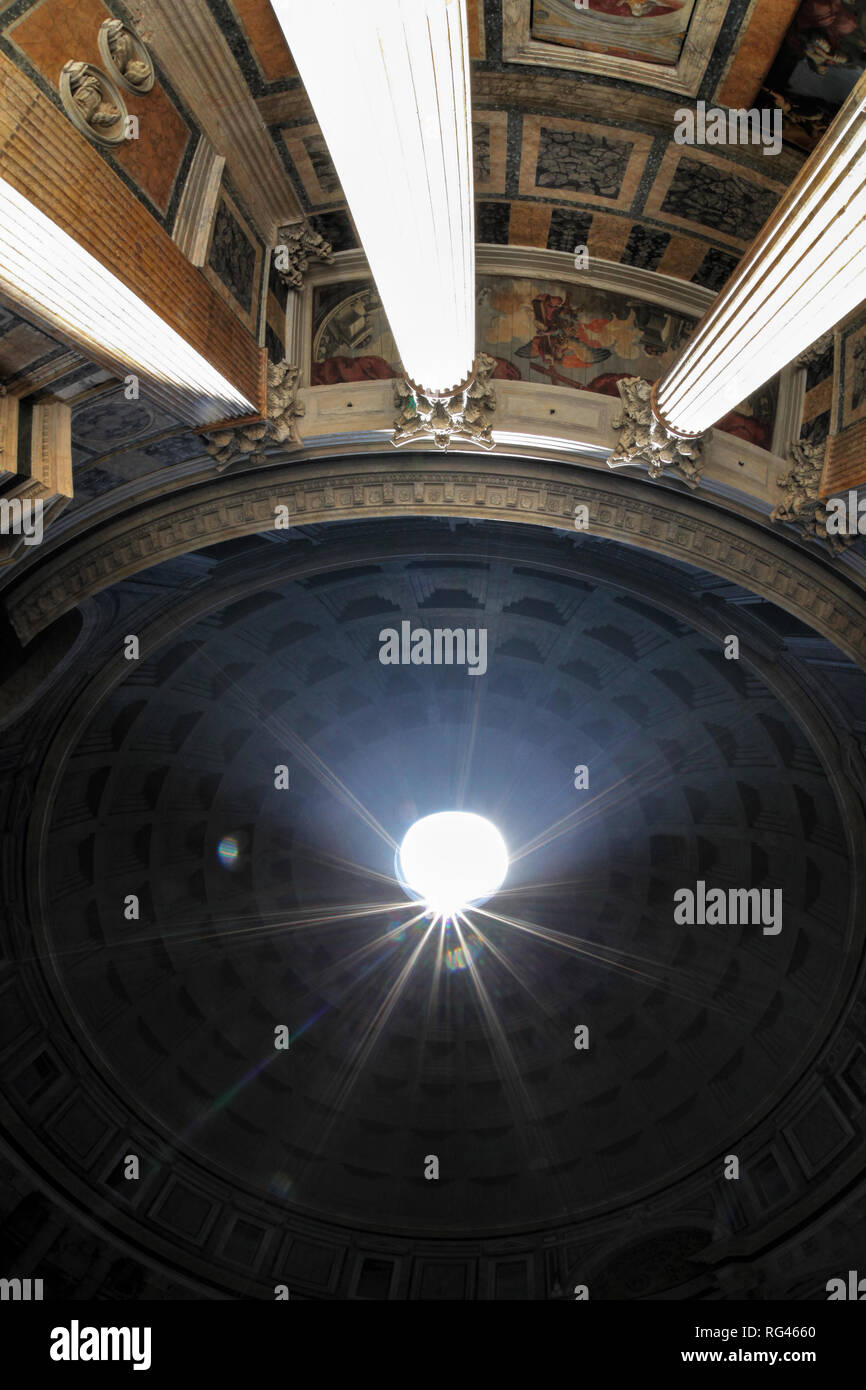 Roman temple inside parthenon hi-res stock photography and images - Alamy