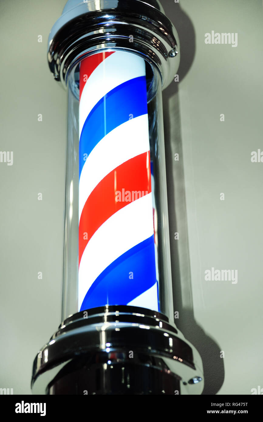 Old fashioned barber pole hi-res stock photography and images - Alamy