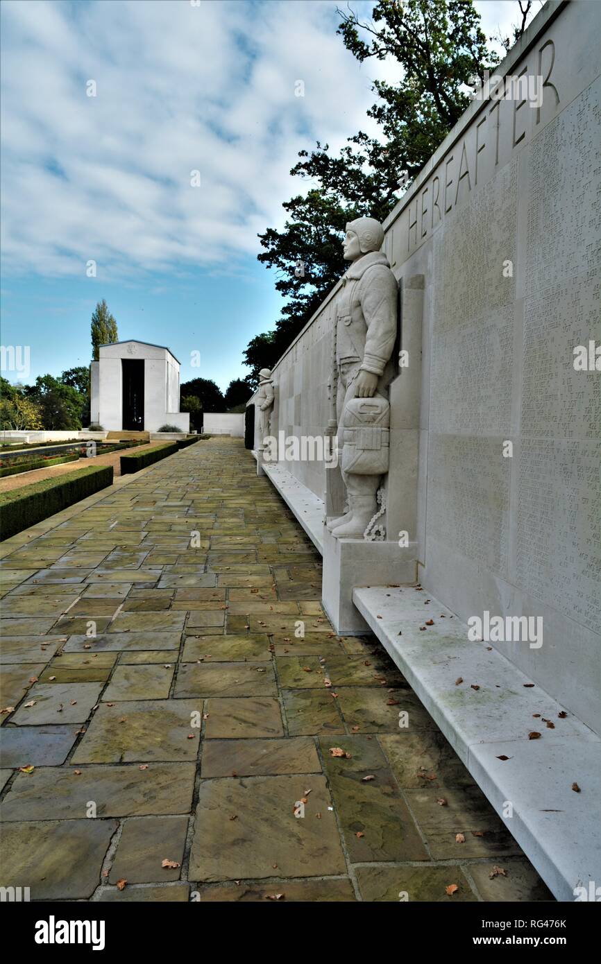 Madingley American war graves military cemetery, Cambridge England ...