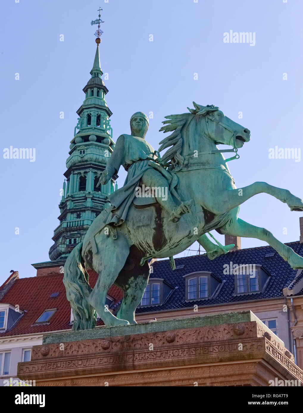 Absalon statue hi-res stock photography and images - Alamy