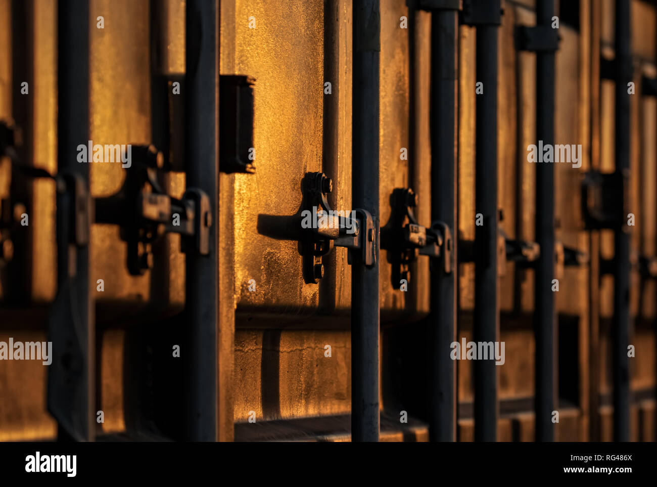 Row containers hi-res stock photography and images - Alamy