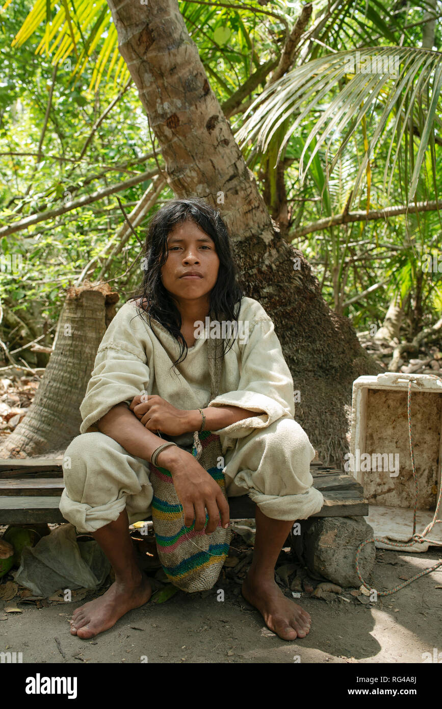 Colombian indigenous people hi-res stock photography and images - Alamy