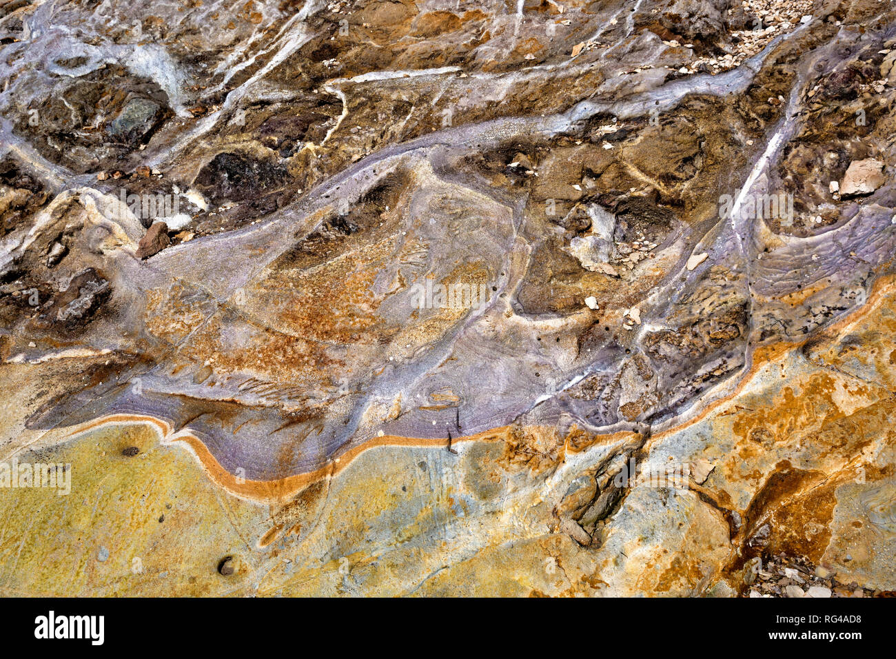WY02982-00...WYOMING - Colorful nodules in the rocks along the shores ...