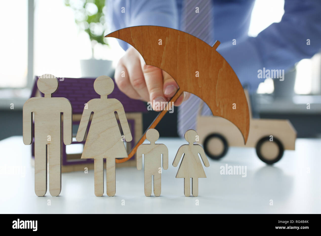 Insurance symbol hi-res stock photography and images - Alamy