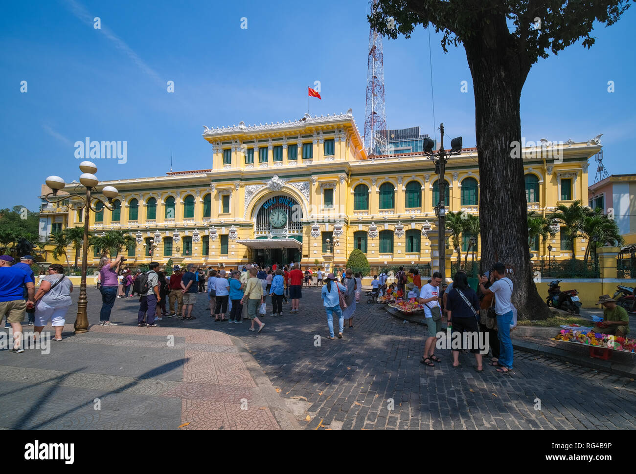 Post Office or the Saigon Central Post Office is a post office in Ho ...