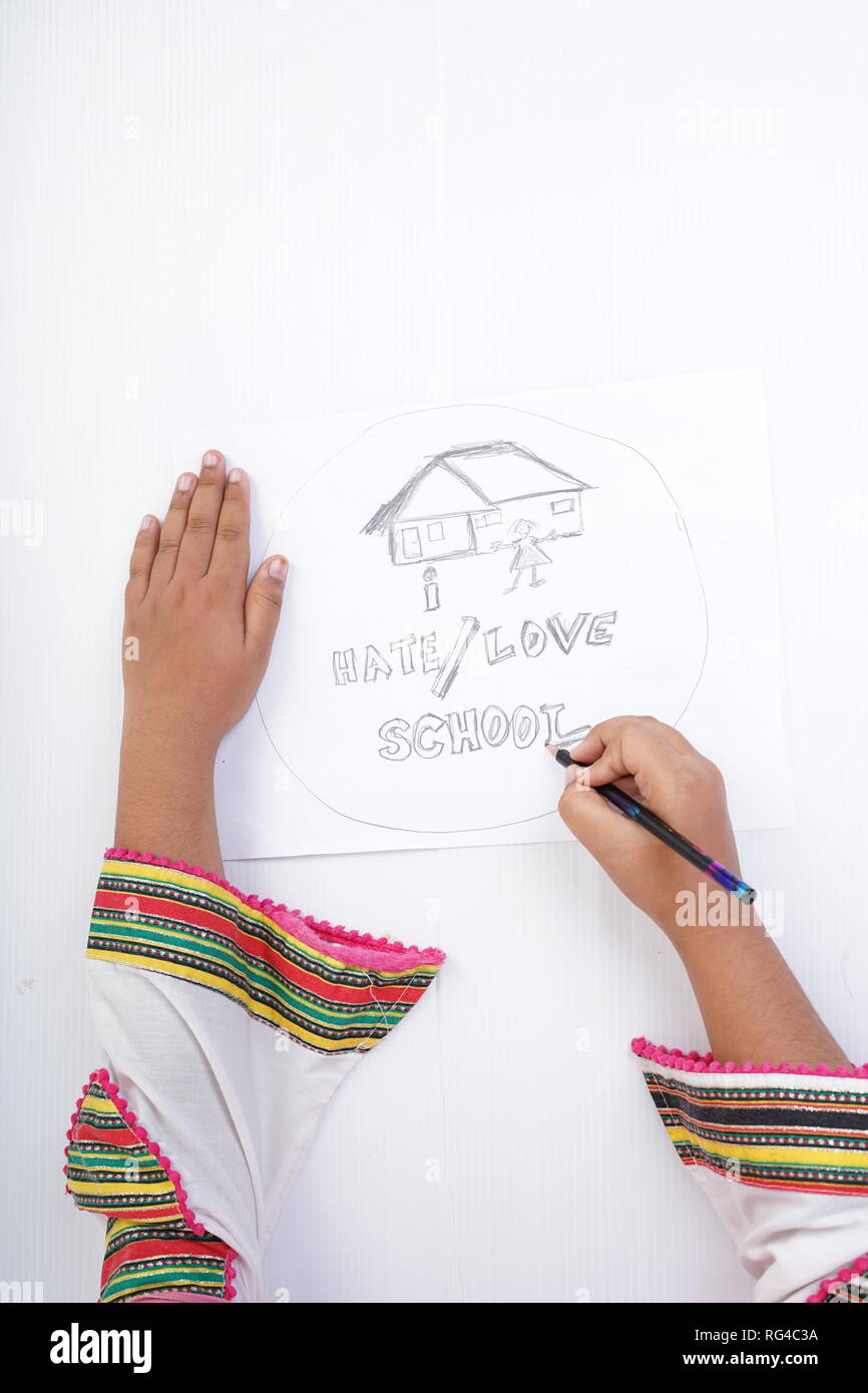 School Girl hands Drawing and writing on papper Stock Photo - Alamy