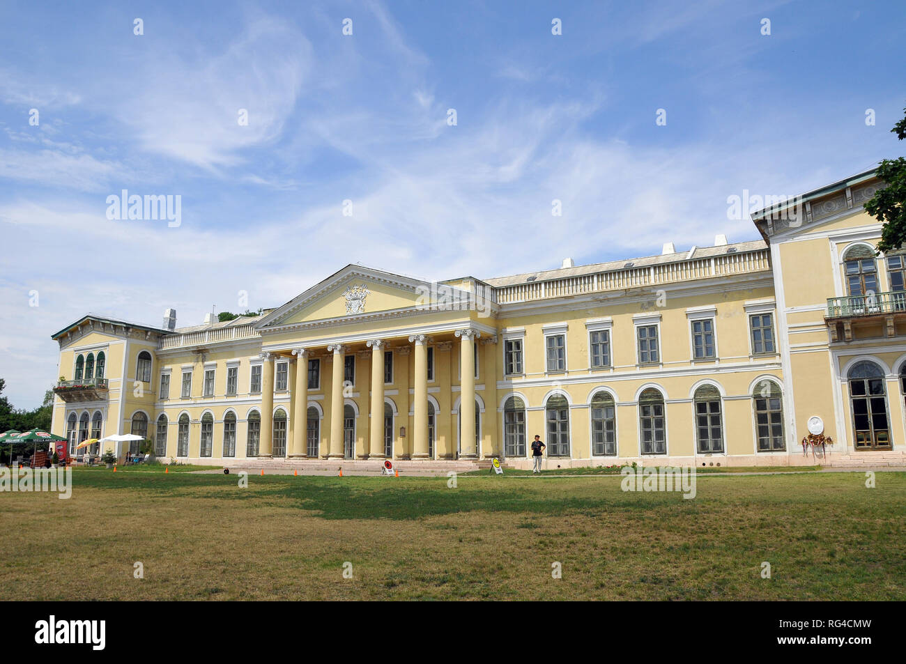 Karolyi hi-res stock photography and images - Alamy