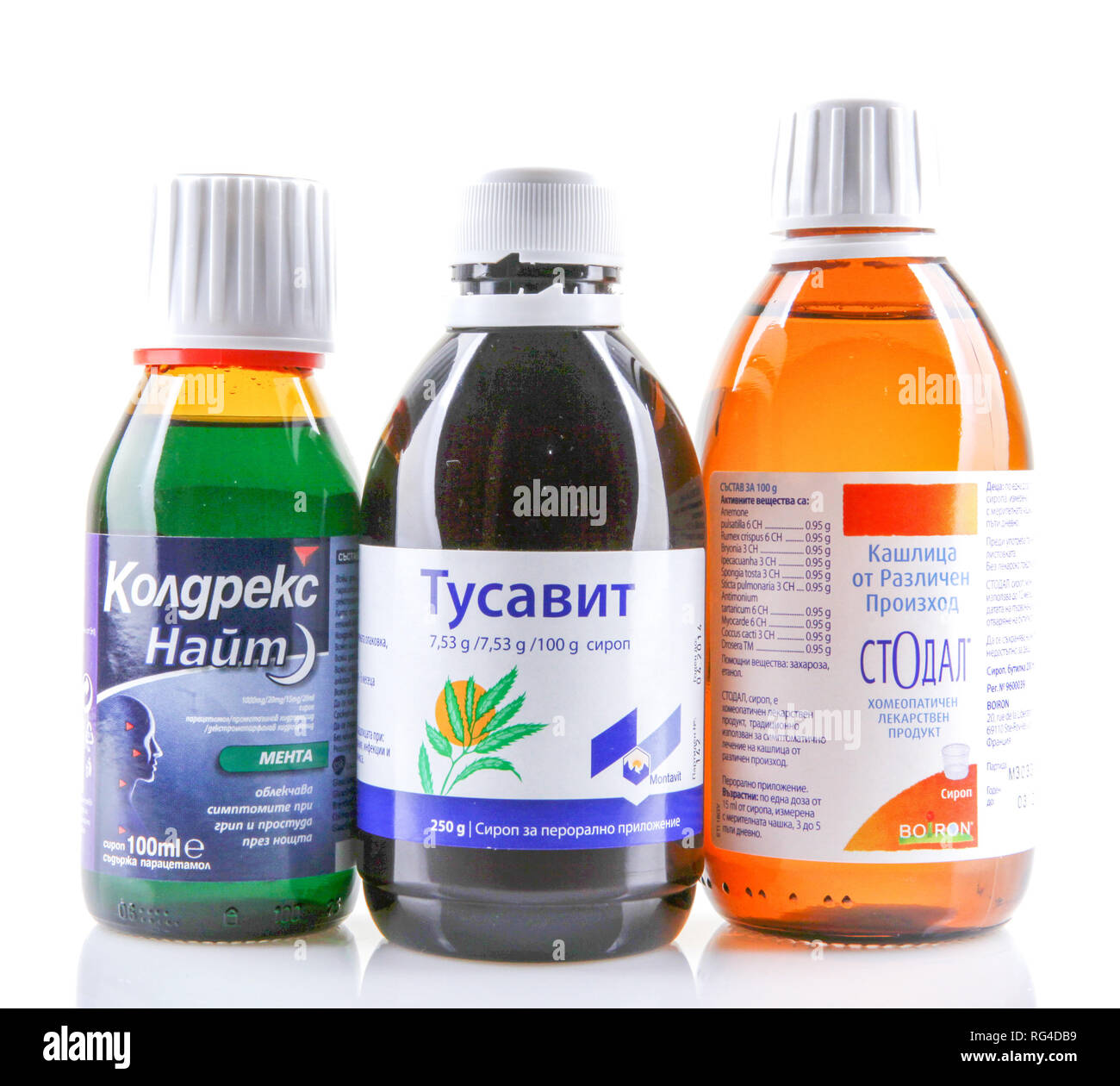 Small brown medicine bottle shot hi-res stock photography and images ...