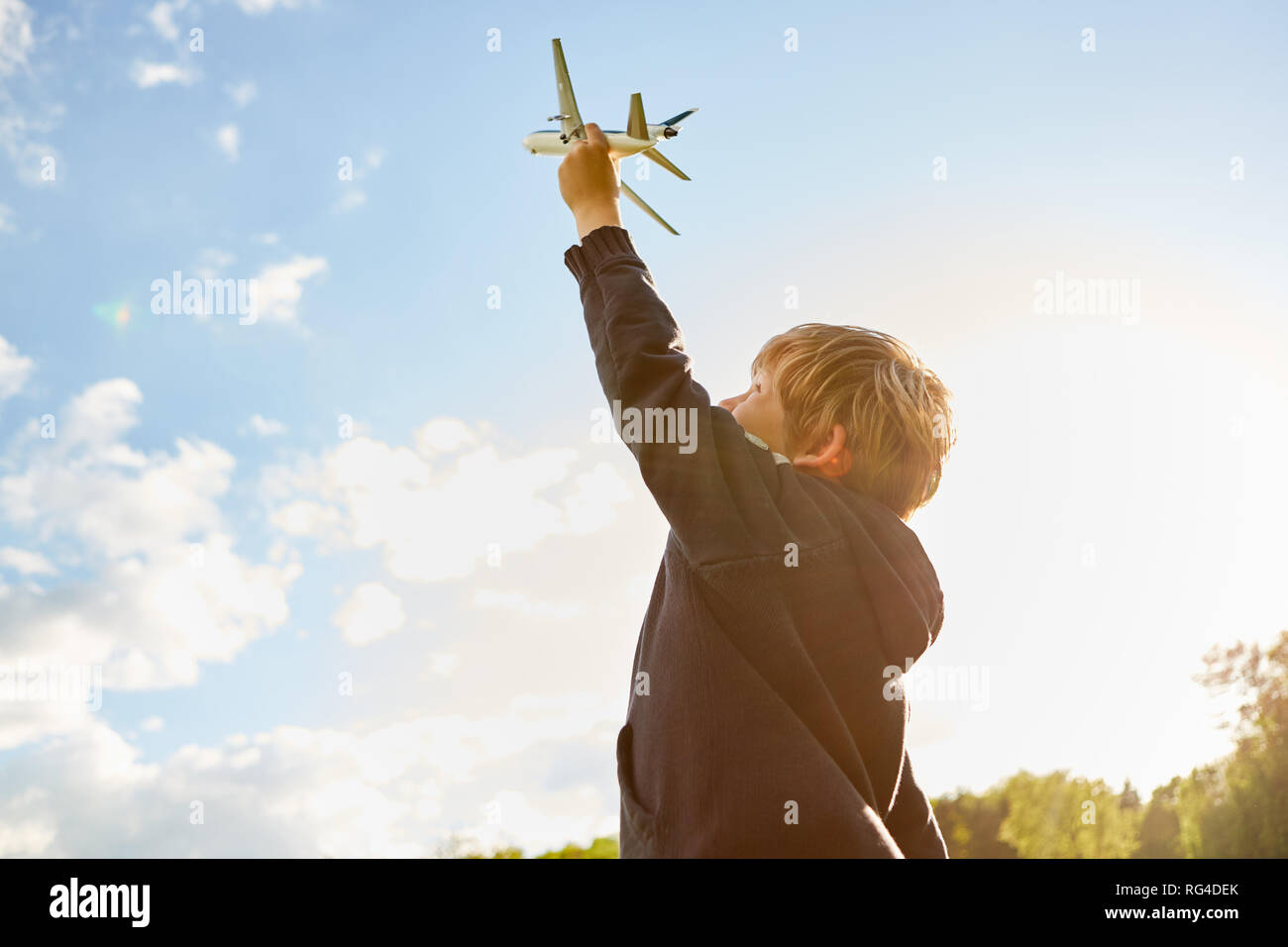 Child model airplane hi-res stock photography and images - Alamy