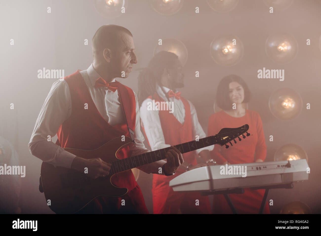 Roll up keyboard hi-res stock photography and images - Alamy