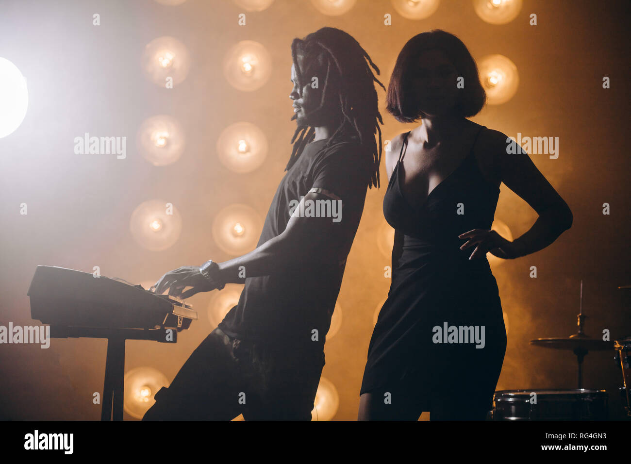 perfect performance at night club, entertainmnet Stock Photo - Alamy