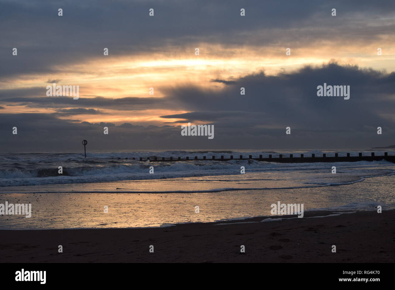 Seascape aberdeen beach hi-res stock photography and images - Alamy
